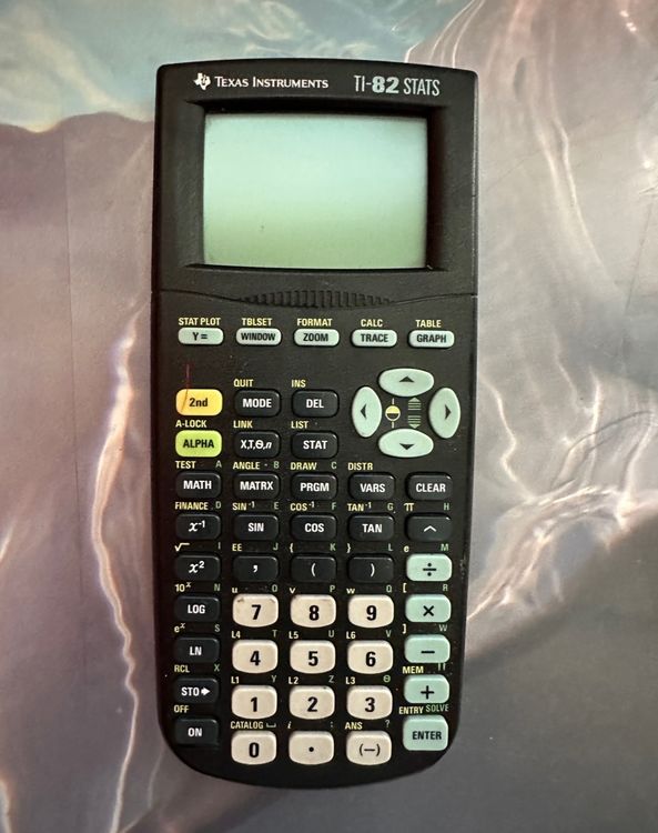 Texas Instruments TI-82 STATS Taschenrechner (Neu (gemäss Beschreibung)) in Wetzikon ZH für CHF ...