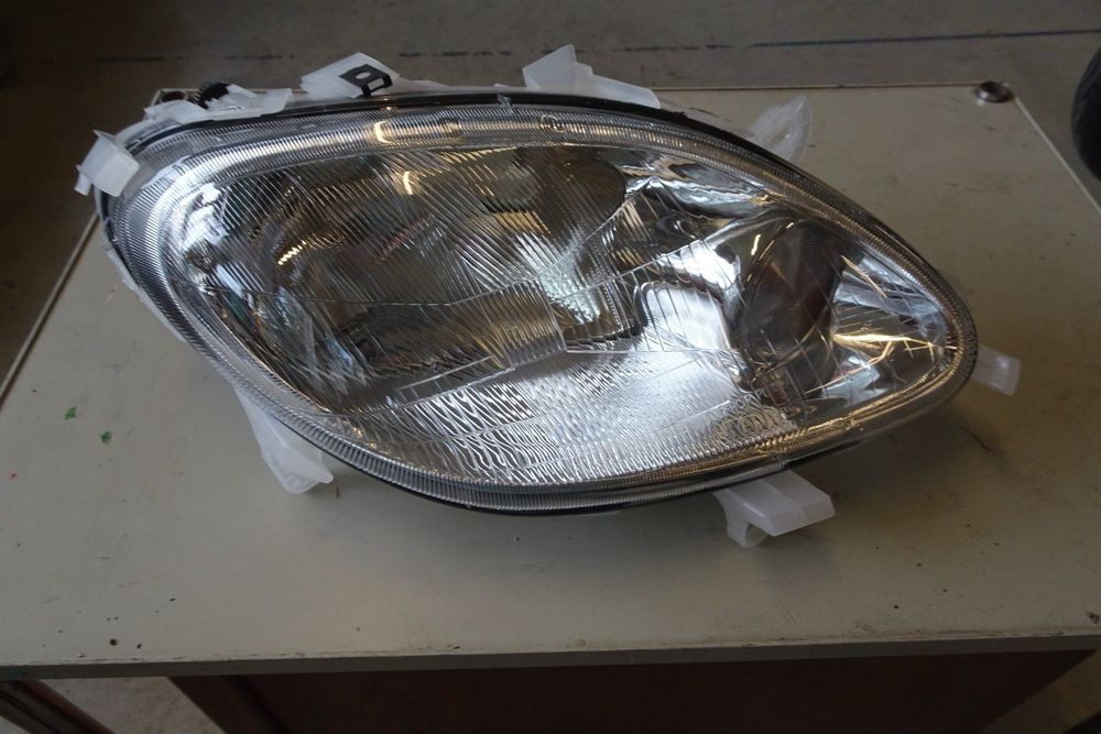 Smart 450 City-Coupé Scheinwerfer (Gebraucht) in für CHF 89 – mit ...