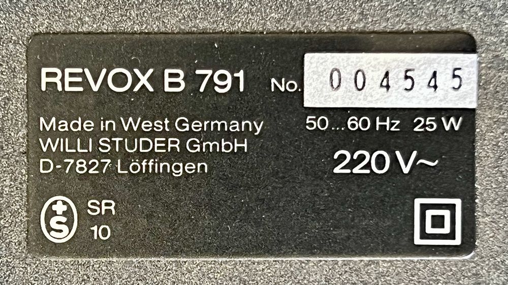 ReVox B791 Linatrack Direct Drive Turntable Tangentialtonarm | Kaufen ...