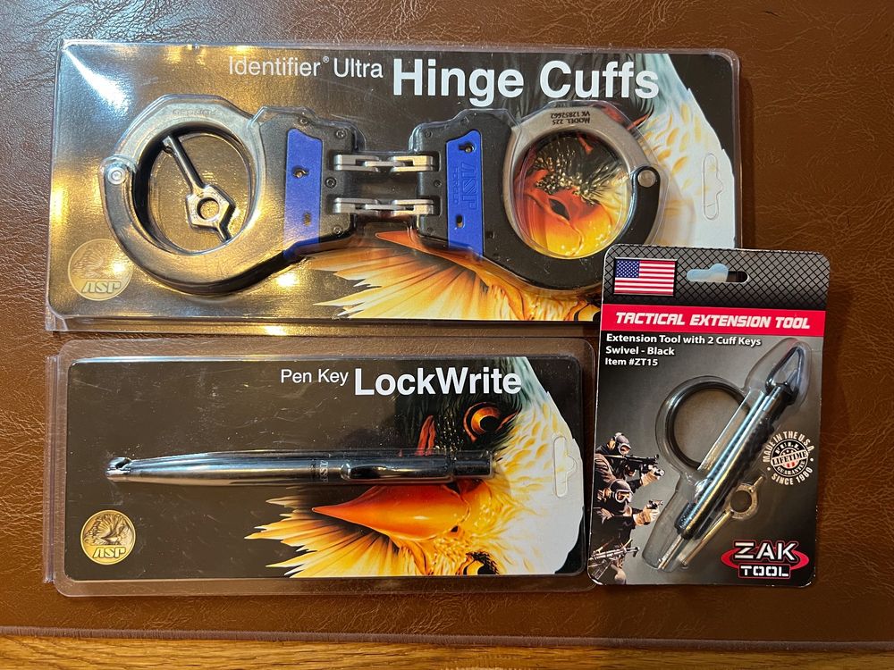 ASP Ultra Hinge Handfesseln, Pen Key & Tactical Tool Set (Neu und ...