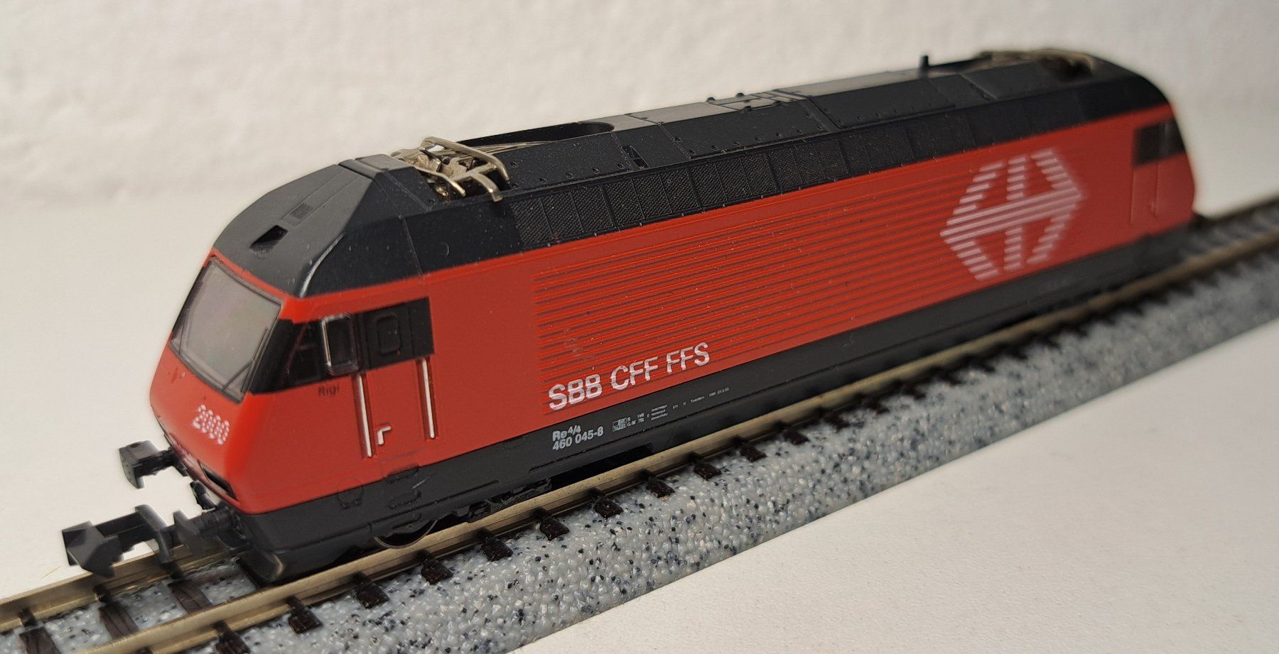 SBB Re 4/4 460045-8 Kato Spur N Analog in OVP (Gebraucht) in Salez für ...