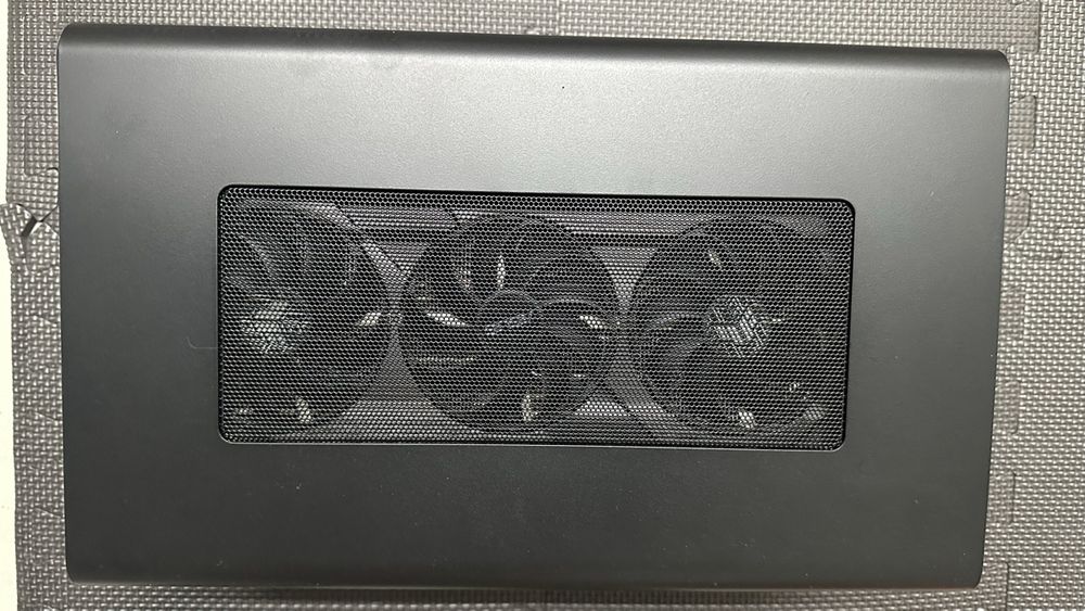 Razer Core X Chroma Aluminum External Graphics Enclosure (Neu (gemäss ...