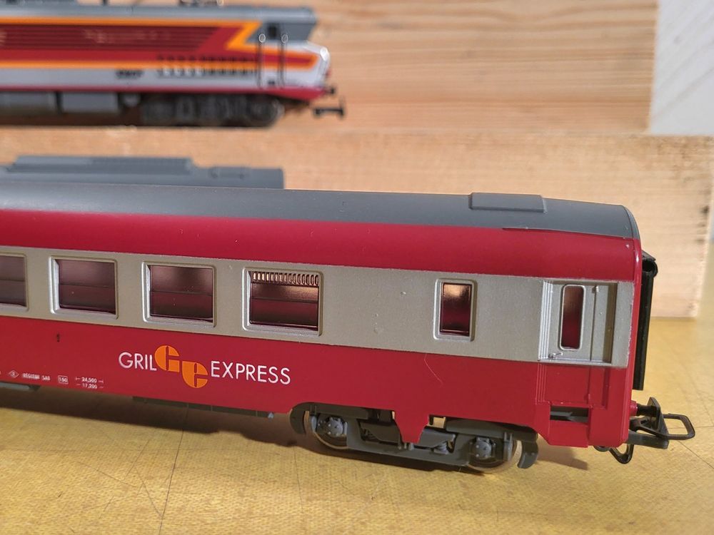 JOUEF - SNCF - SCHNELLZUG mit Lok CC 6505 & 5 WAGEN | Kaufen auf Ricardo