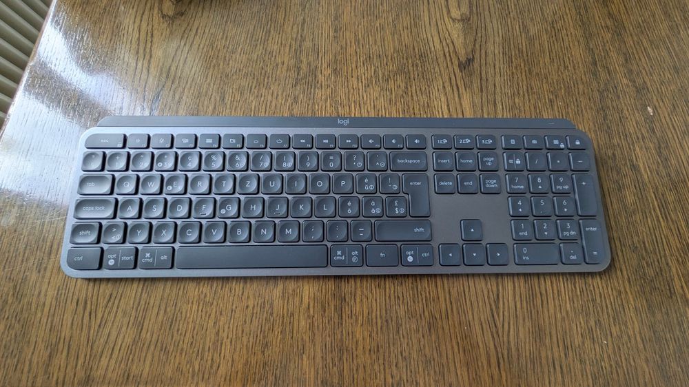 Logitech MX Keys + MX Master 3 (Gebraucht) in Zürich für CHF 70 – nur ...