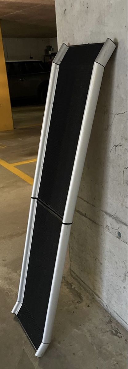 Trixie Hunderampe für Auto (Gebraucht) in Bäretswil für CHF 80 – nur ...