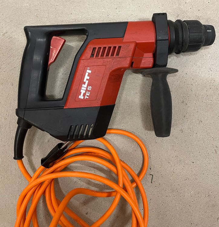Hilti TE 5 Schlagbohrer (Gebraucht) in Ibach für CHF 149 – mit Lieferung auf Ricardo kaufen