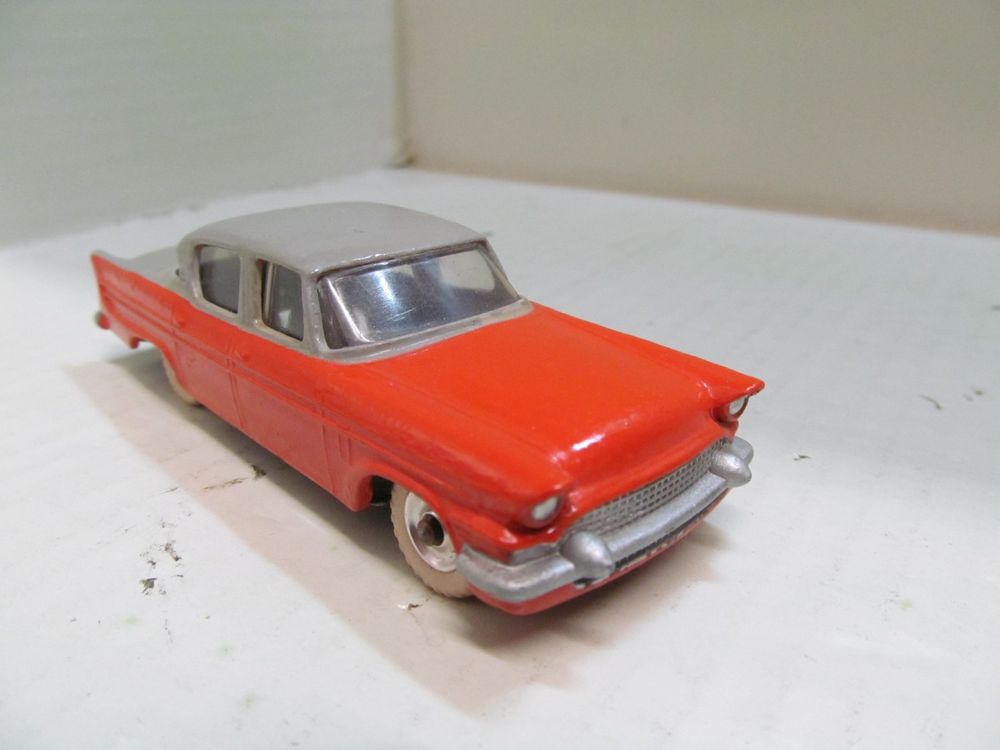 PACKARD CLIPPER DINKY TOYS 180 (Gebraucht) in Grueningen für CHF 16 ...