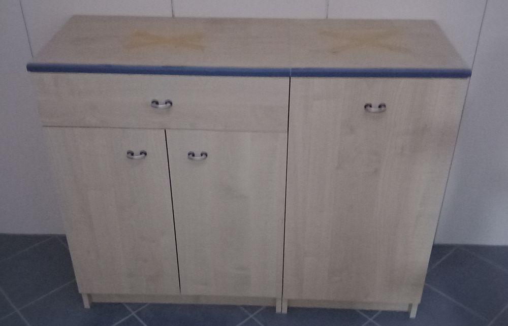 Kommode + Truhe aus Ahorn hell furniert, top Zustand! (Gebraucht) in ...