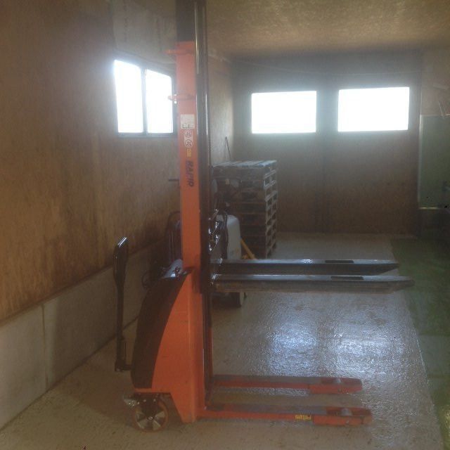 Hand Hubstapler RAPID (Gebraucht) in Neerach für CHF 580 – mit ...