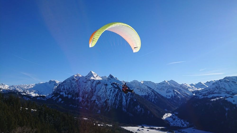 UP Lhotse Leichtschirm EN-B, Gr. M für 70-100kg (ab Check) | Kaufen auf Ricardo