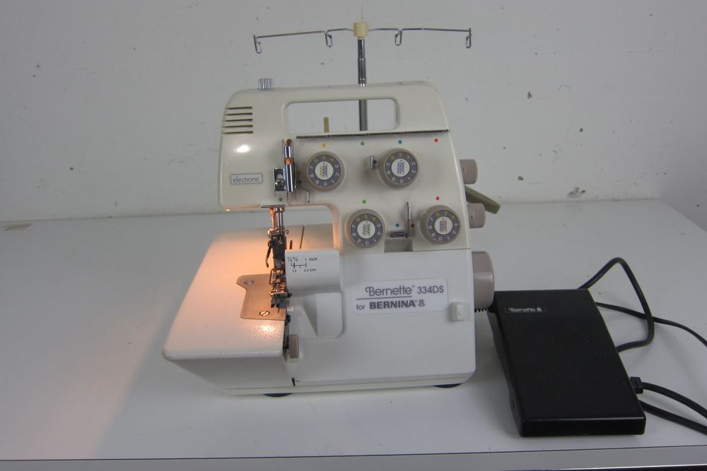 Bernette 334DS Overlock von BERNINA (Gebraucht) in Fahrweid für CHF 79 ...