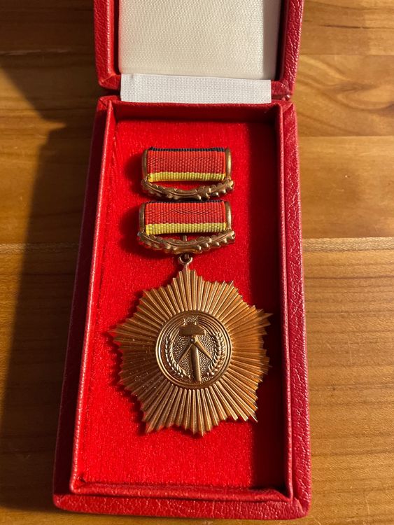 VVO Vaterländischer Verdienstorden DDR Bronze | Kaufen auf Ricardo