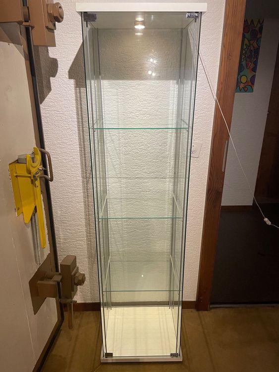 Imagedetailikea Vitrine Kaufen Verkaufen Bei Quokade 2022 09 01756210