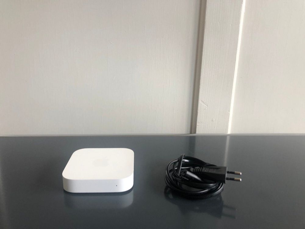 Apple AirPort Express A1392 Router (Gebraucht) in St. Margarethen TG ...
