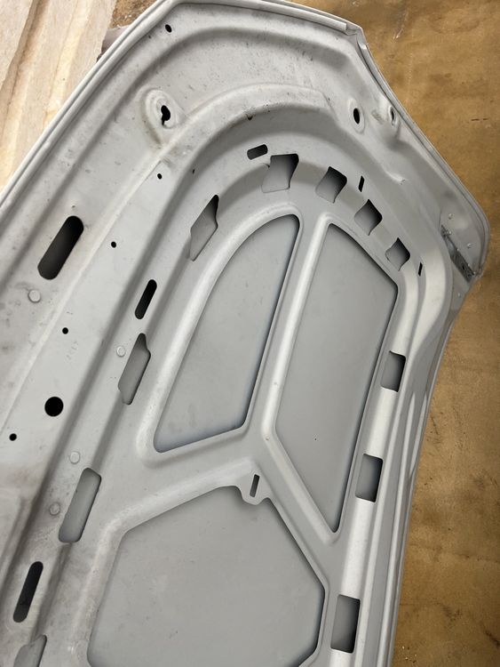 Original VW Caddy Maxi Motorhaube LB9A Polarweiss | Kaufen auf Ricardo