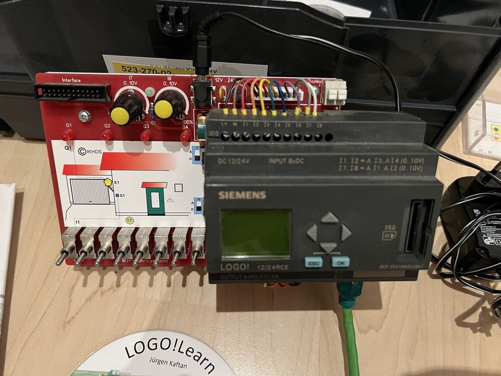 Siemens LOGO! 12/24RCE Trainingsset SPS Steuerung (Gebraucht) in für ...