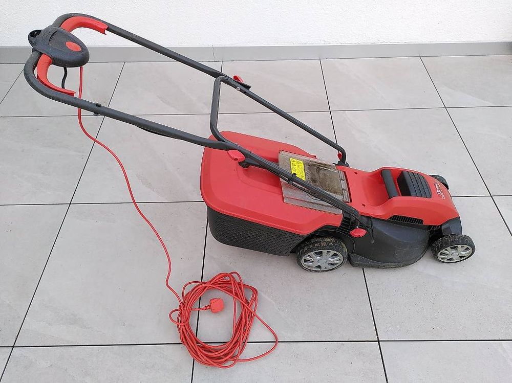 Tondeuse électrique FLYMO Speedi-mo 1500 W / 220 V (Gebraucht) in Giez ...