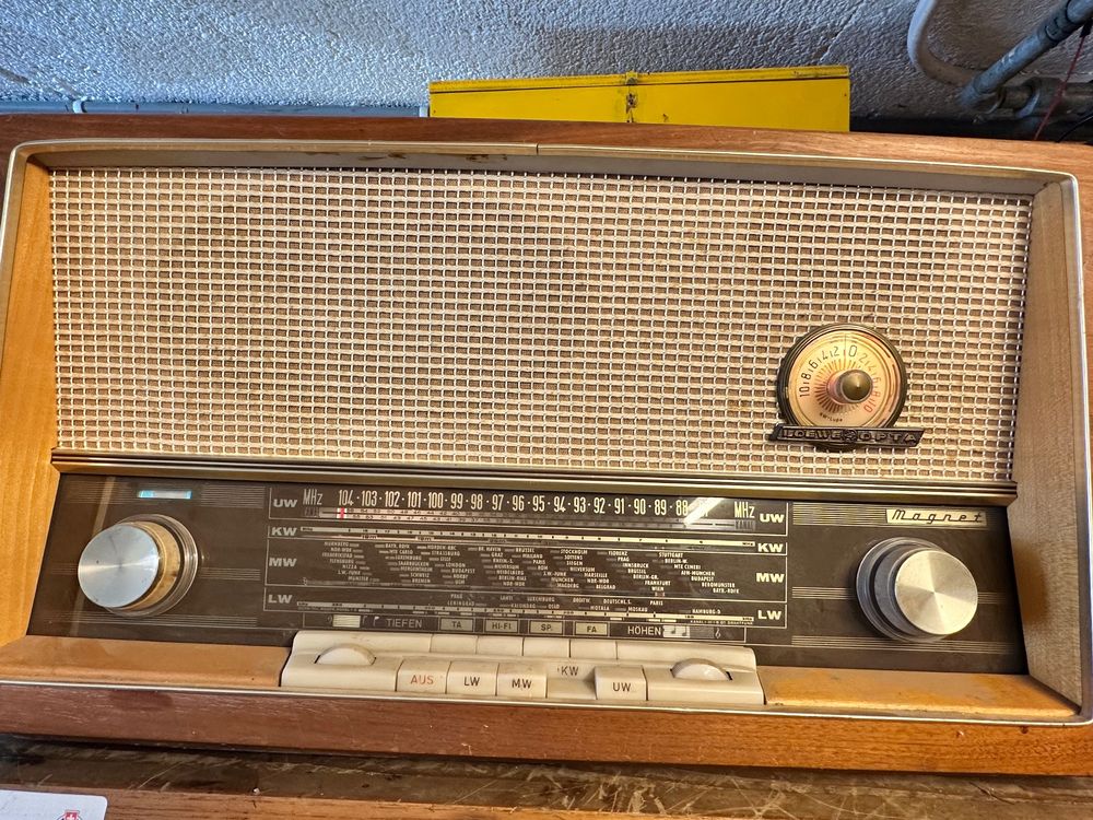 Radio Magnet | Kaufen auf Ricardo