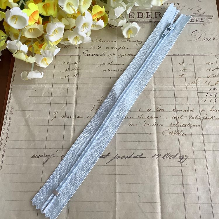 Reissverschlüsse 20cm hellblau fermeture éclair bleu clair | Kaufen auf ...