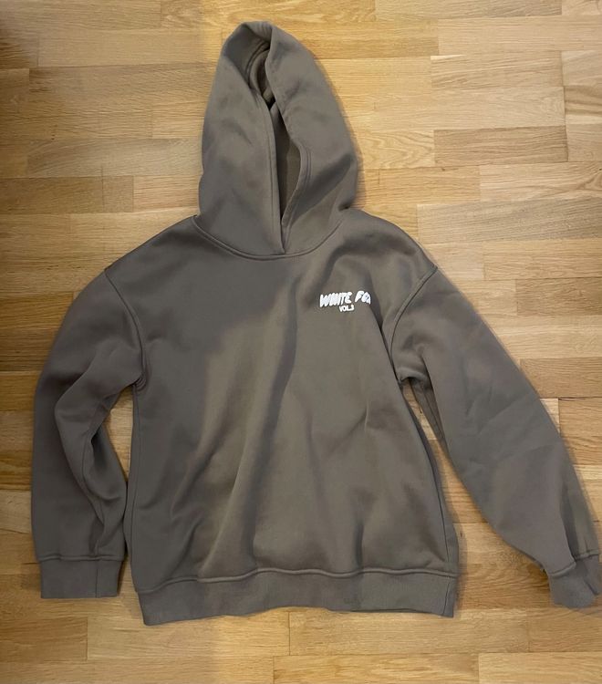 White Fox Tracksuit (Gebraucht) in Biel/Bienne für CHF 16 – mit ...