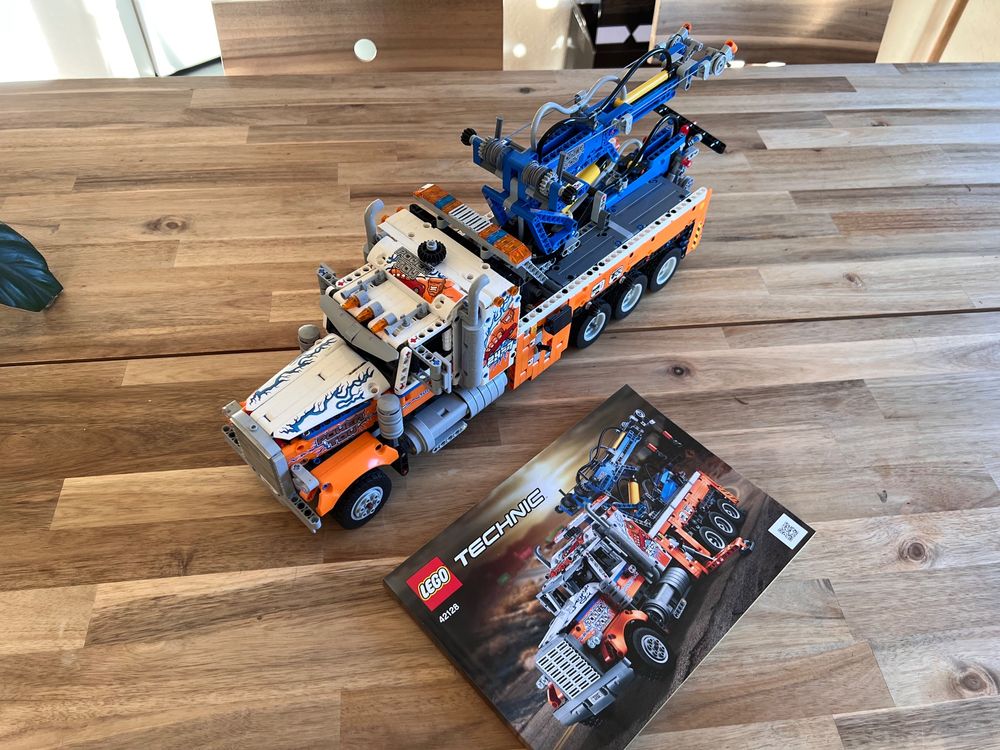 LEGO Technic 42128 Schwerlast-Abschleppwagen ab CHF 1 | Kaufen auf Ricardo