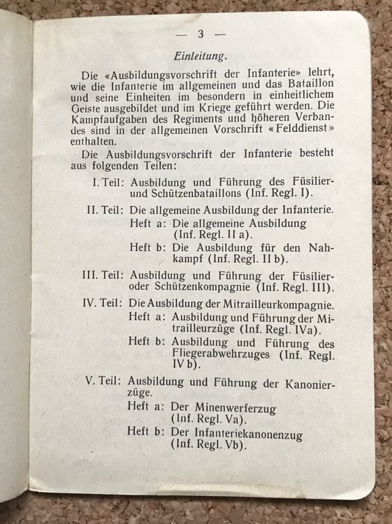 SCHWEIZER ARMEE AUSBILDUNGSVORSCHRIFT DER INFANTRIE 1942 (Gebraucht) in Ostermundigen für CHF 6. ...