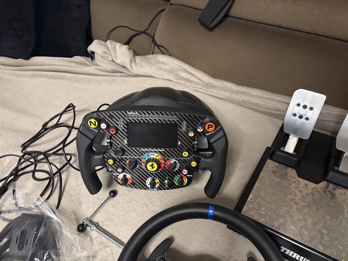 Thrustmaster T300 mit SF 1000 Add On (Gebraucht) in Lengnau BE für CHF ...