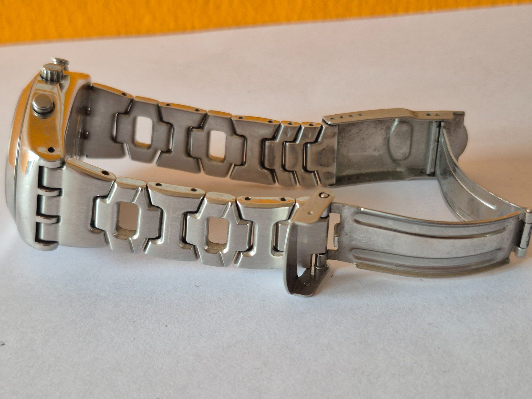 Swatch Irony in Pink aus den 90er mit neuer Batterie (Gebraucht) in ...