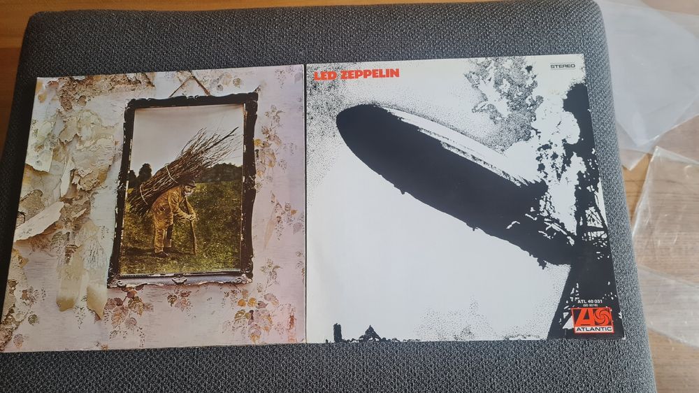 Deux vinyles de Led Zeppelin (Gebraucht) in Genève für CHF 101 – mit ...