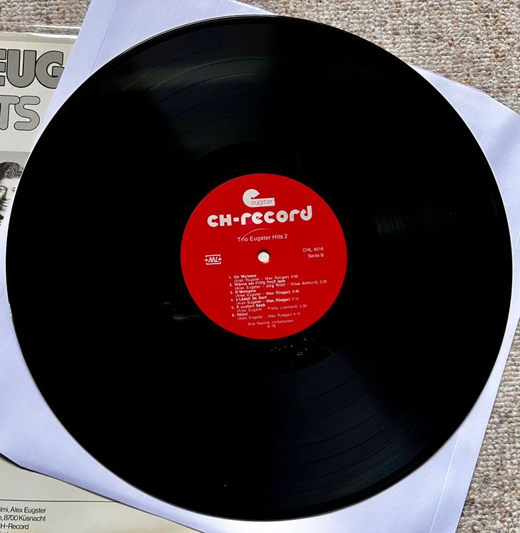 Trio Eugster 8 - SIGNIERTE LP GEWASCHEN (Gebraucht) in Unterseen für CHF 16.9 – mit Lieferung ...