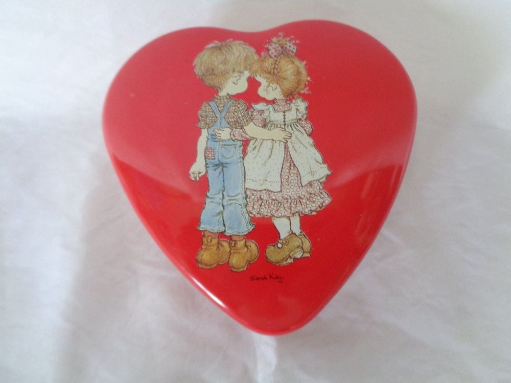 Sarah Kay Blechdose Herz-Form 70er Jahre | Kaufen auf Ricardo