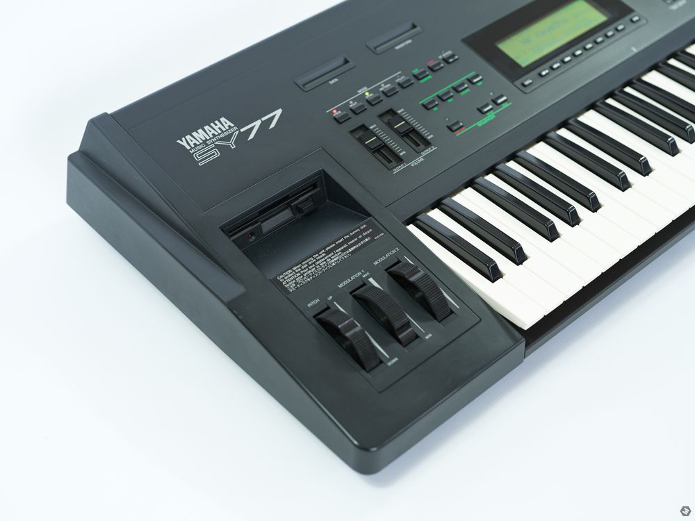 Yamaha SY77 Digital Synthesizer (Gebraucht) in Fahrwangen für CHF 300 ...