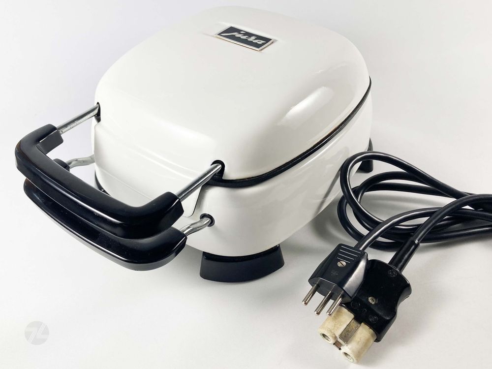 Jura 140 Bretzeleisen Brezeleisen Fer à bricelets Backform (Gebraucht) in Wetzikon ZH für CHF ...