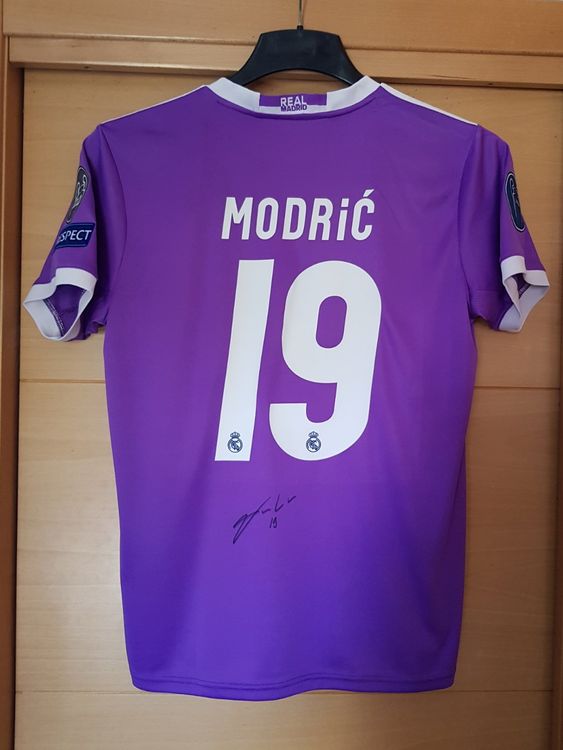 Luka Modric - Madrid Champions Finale 2017 - Signiert | Kaufen auf Ricardo