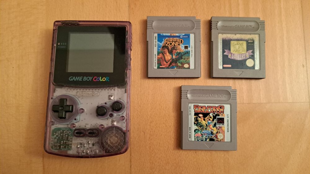 Game Boy Color transparent violett + 3 Spiele (Gebraucht) in für CHF 79 ...