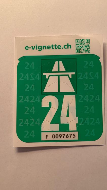 Autobahn Vignette 2024 (Neu und originalverpackt) in Vira (Gambarogno) für CHF 34 – mit ...