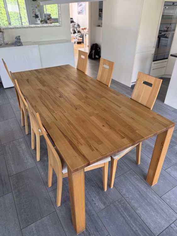 Table à manger avec 6 chaises en bois clair (D'occasion) à Port pour ...