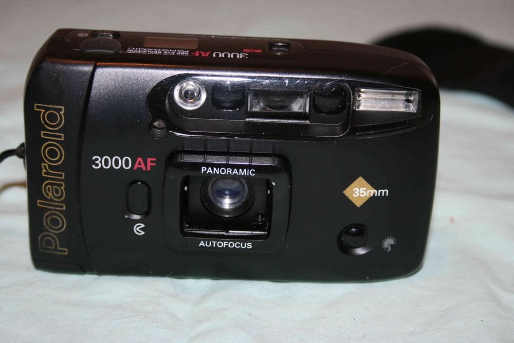 Foto-Kamera „Polaroid 3000AF“ Die Mechanik funktioniert. (Gebraucht) in ...
