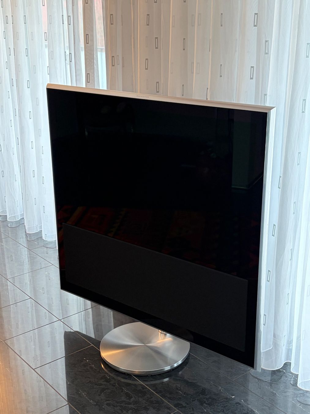 Bang & Olufsen TV - Top Zustand - mit Standfuss! (Gebraucht) in ...