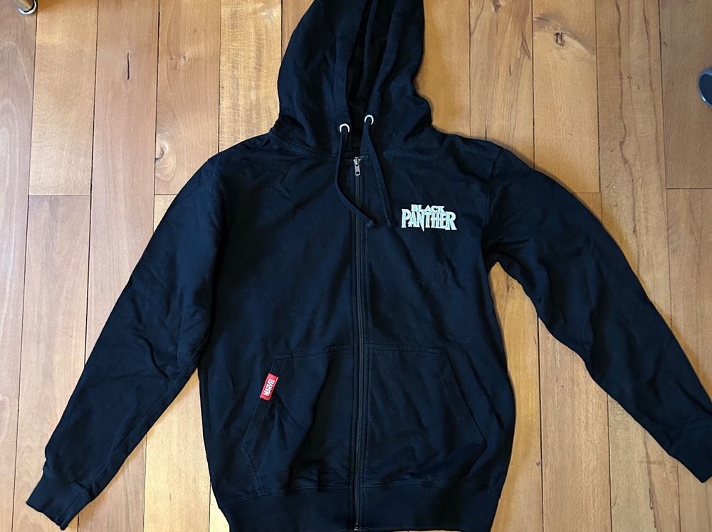 Marvel Black Panter Pulli original Gr.S (Gebraucht) in Birsfelden für ...