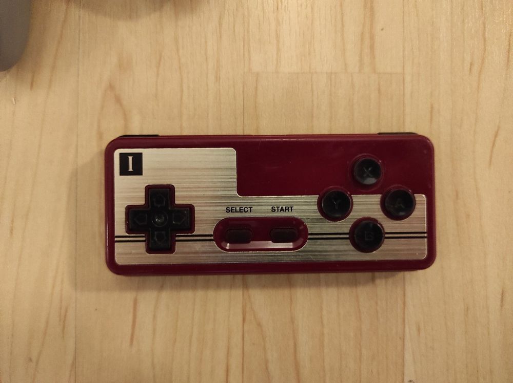 8bitdo Bluetooth-Gamepads im Retro-Design | Kaufen auf Ricardo
