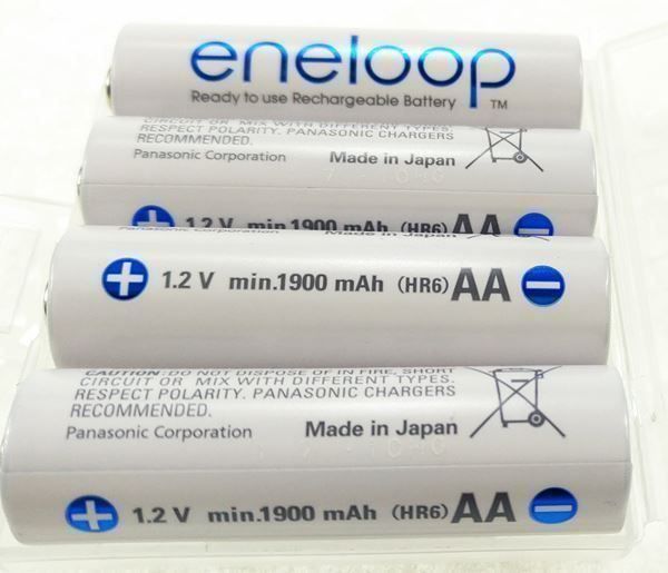 eneloop Ni MH Akkus AA Mignon 1.900 mAh (Neu und originalverpackt) in ...