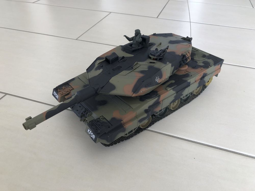 RC Battle Tank Leopard II A5 (Gebraucht) in Estavayer-le-Lac für CHF 29 ...