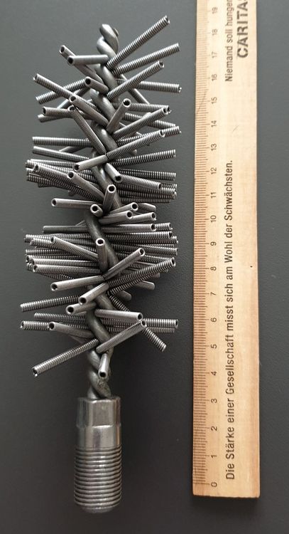 neue Feder-Heizkesselbürste | Kaufen auf Ricardo