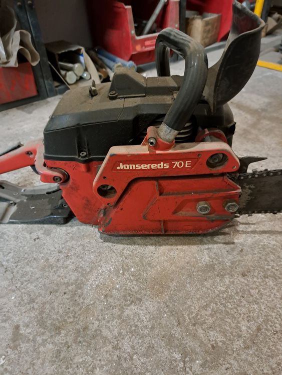 Jonsereds 70E Motorsäge Forstmaterial Kettensäge | Kaufen auf Ricardo