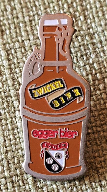 J915 - Pin Krug Zwickel Bier Egger Bier (Gebraucht) in Reinach BL für ...