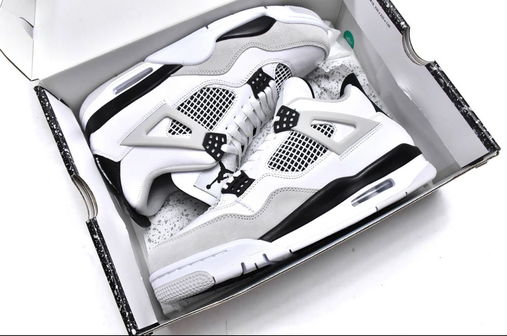 Air Jordan 4 Retro Military Black Reps | Kaufen auf Ricardo