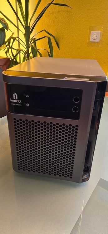 Iomega EMC Nas PX4 300D (Gebraucht) in Genève für CHF 250 – mit ...
