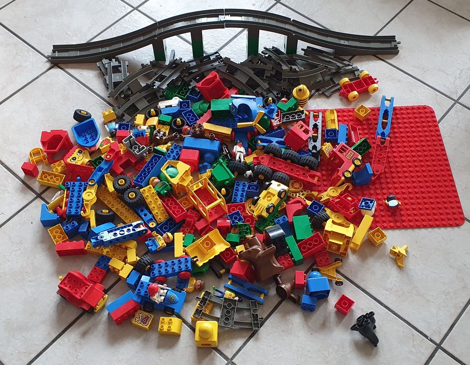 Lego Duplo Lot Ca. 5Kg aus den 90er (Gebraucht) in kleindöttingen für ...
