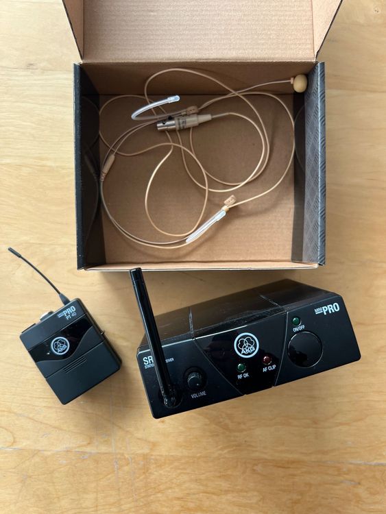 AKG SR40 Mini Pro inkl.PT40 receiver, und t.bone Headset (Gebraucht) in ...